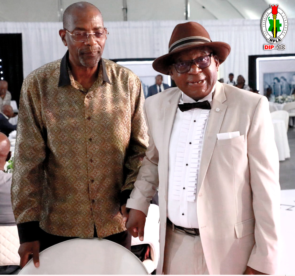 VICE-PRESIDENTE DO MPLA PRESTIGIA GALA DE HOMENAGEM AO MÚSICO E ...