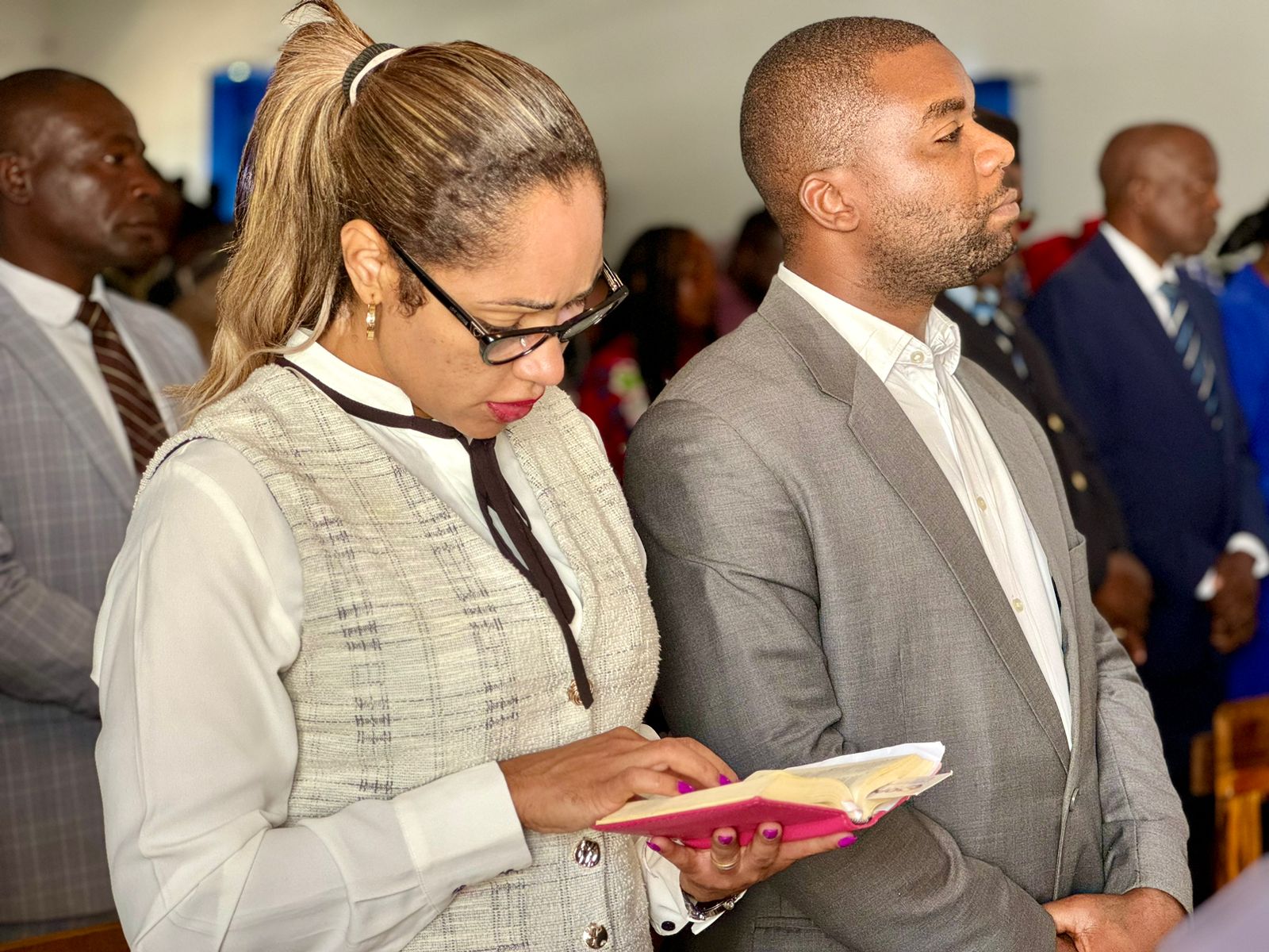 CAMARADA MARICEL CAPAMA PARTICIPA NO CULTO DE ACÇÃO DE GRAÇAS NA IGREJA ...